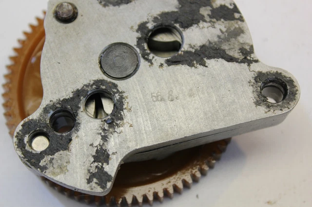 KAWASAKI KL 250 A Original Oil Pump With Cog Pump Oil Motor $48.33 ...