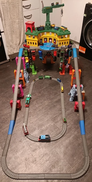 THOMAS & FRIENDS Trackmaster Super Station Play-set £50.00 - PicClick UK