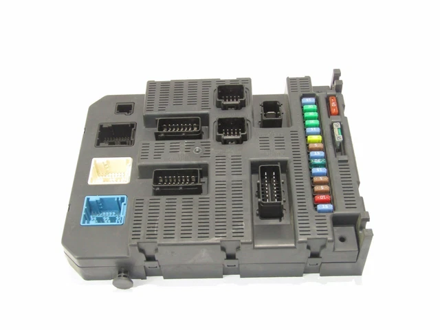 PEUGEOT 207 SICHERUNGSKASTEN Relaiskasten FUSE RELAY BOX 9663798280 ...