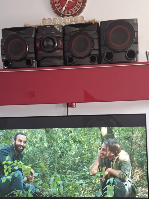 LG CM4560 HI Fi System, Subwoofer & Speakers. Bluetooth/Radio/Cd. £66. ...