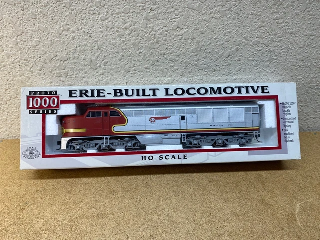 LIFE-LIKE PROTO 1000 HO Scale Fairbanks-Morse Erie Built Powered A Loco ...