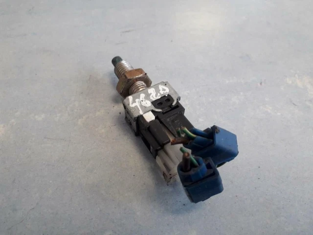 BRAKE LIGHT SWITCH (sensor) - Switch (Pedal Contact) Mazda 626 19 ...
