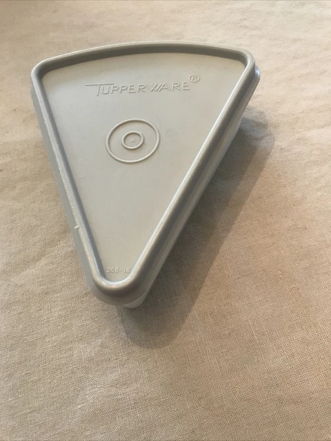 VINTAGE TUPPERWARE PIE Slice Keeper with Lid Gray 268-18 & 269-18 $4.50 ...
