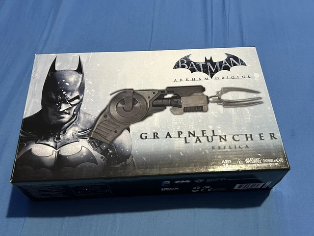 BATMAN ARKHAM ORIGINS Grapnel Launcher - Neca - Cosplay Prop Replica £ ...