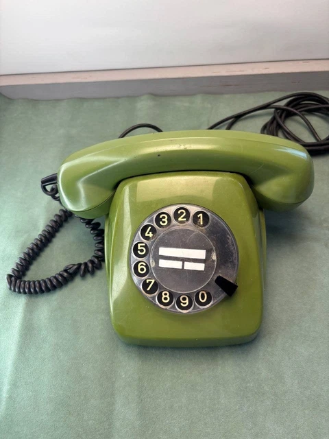 GREEN RARE COMMUNIST German Simens USSR rotary telephone, not tested £ ...