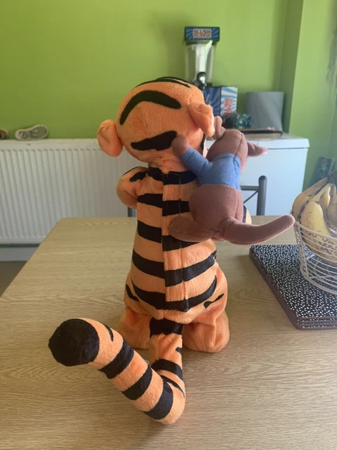 VINTAGE DISNEY BOUNCING Singing Tigger And Roo 1999 Winnie The Pooh ...