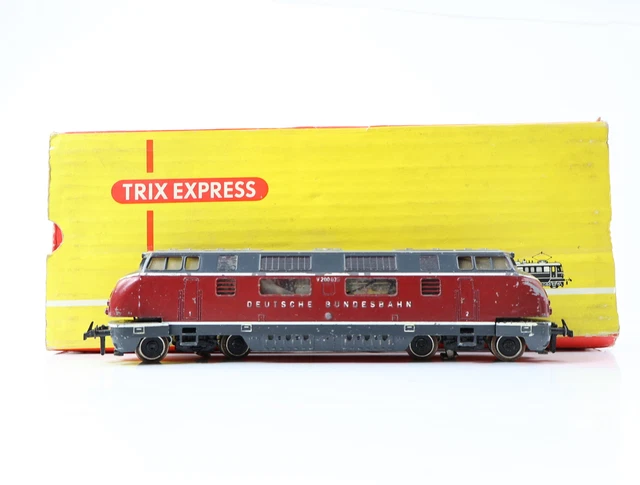 TRIX EXPRESS H0 2260 Diesellok BR V200 035 DB EUR 24,99 - PicClick DE