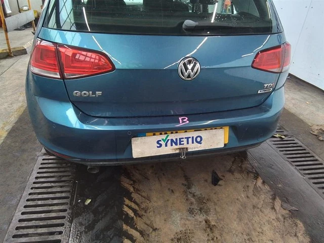 REAR BUMPER VOLKSWAGEN Golf Mk7 12-20 Match Tdi Bluemotion Technology 5 ...