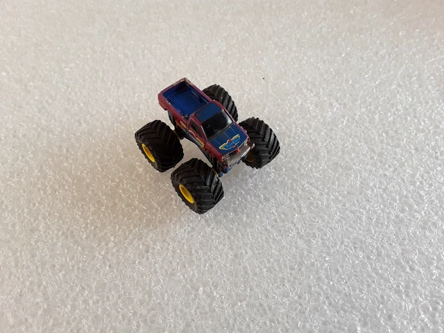 MICRO MACHINES MONSTER Truck Chevy Silverado Micro Machines Galoob SYD ...