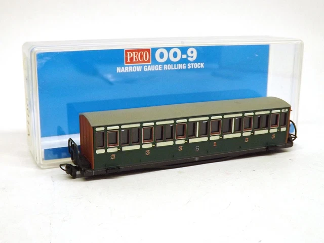 PECO GR-601A FR Short 'Bowsider' Bogie Coach Early Production No.17 ...
