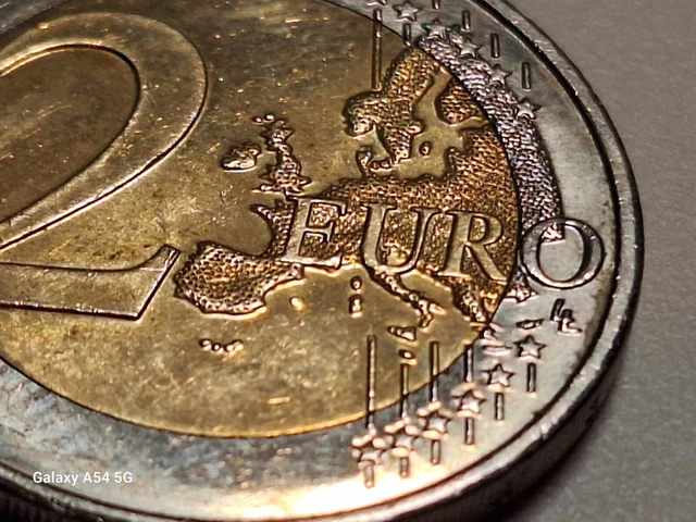 PIÈCE 2 EUROS RF Arbre de vie Année 2022 trés belle piece EUR 50,00 ...