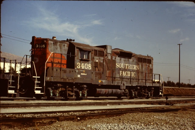 ORIGINAL KODACHROME RAILROAD Slide Southern Pacific SP GP9E 3408 ...