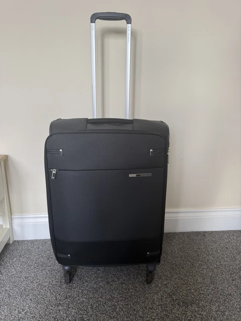 SAMSONITE MEDIUM SIZE Soft Shell 4 Wheels Spinner Suitcase Ultra Light ...