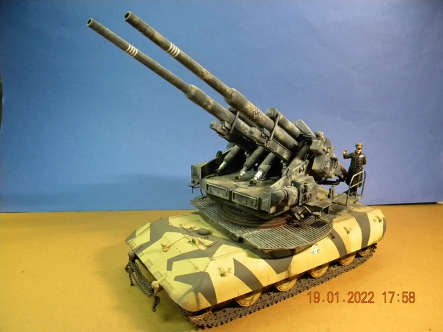 MAQUETTE 1/35 TANK CHAR PANZER "what if" E-100 128mm FLAK 40 SWILLING ...