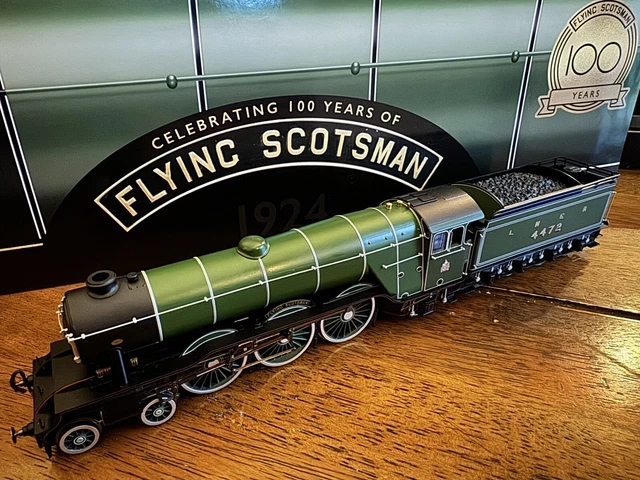 HORNBY R30207 LNER Class A1 4472 Flying Scotsman celebrating its 100 years £329.00 - PicClick UK