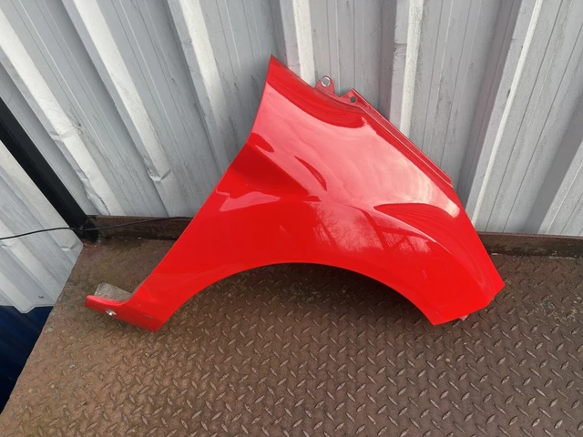 FORD FIESTA MK7.5 St-Line Drivers Front Wing Race Red Facelift 2013 ...