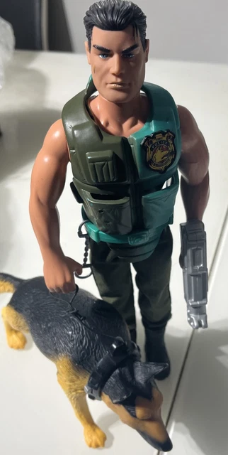 ACTION MAN - Hasbro - Crimebuster Police Dog and Raid - Vtg Accessories ...