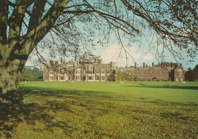 NORFOLK POSTCARD - Sandringham House, West Front SW987 £1.95 - PicClick UK