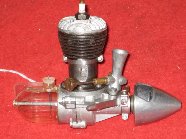 # EX VINTAGE 1941 PHANTOM MOTORS P-30 GAS SPARK MODEL AIRPLANE ENGINE ...