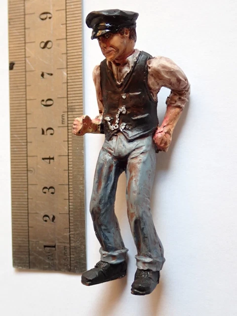 16MM SCALE FIGURE for Narrow Gauge Garden Railway SM32 SM45 1:19 £20.00 ...