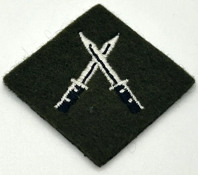 BRITISH MILITARY ISSUE Section Commander Fabric Uniform Patch £3.99 ...