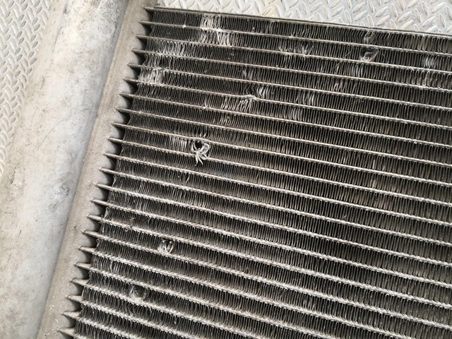 MERCEDES-BENZ SLK R171 350 A/C Air con Condenser Radiator 2035001754 3. ...