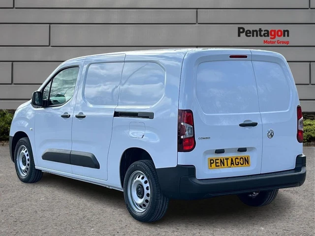 VAUXHALL COMBO 1.5 Turbo D 2300 Prime Panel Van 6dr Diesel Manual L2 H1 ...