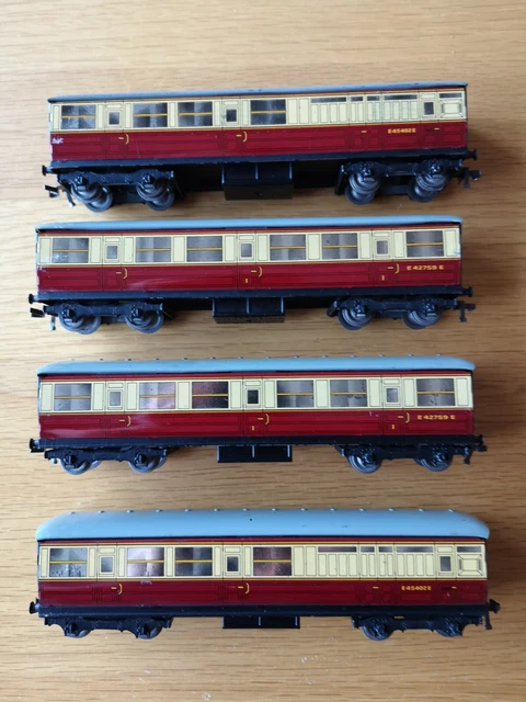 HORNBY DUBLO, SET of 4 Main Line Coaches, Maroon & Cream, OO Gauge. £15 ...