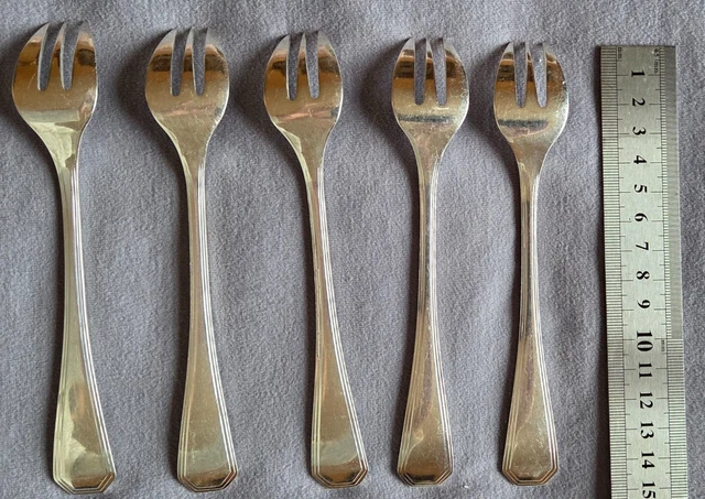 CHRISTOFLE MODÈLE AMERICA : 5 fourchettes à huître en métal argenté - L ...