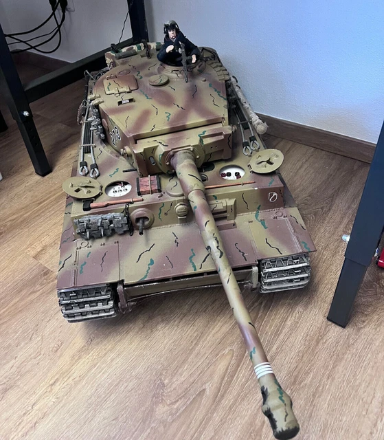 RC MODELL PANZER Tiger 1 Vollmetall Spät Maßtab 1:8 Von Der Firma Big ...