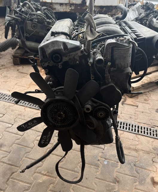 ENGINE WITH ATTACHMENTS (Diesel) Mercedes Benz W124 S124 300D Engine ...