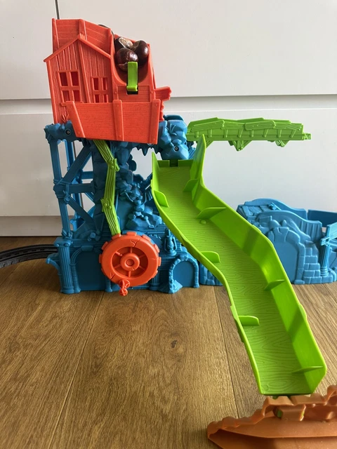 THOMAS THE TANK engine trackmaster set. Cave Collapse £14.00 - PicClick UK