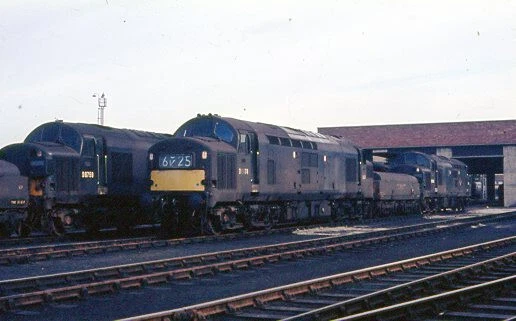ORIGINAL COLOUR SLIDE of D6874 BR class 37 diesel loco £3.99 - PicClick UK