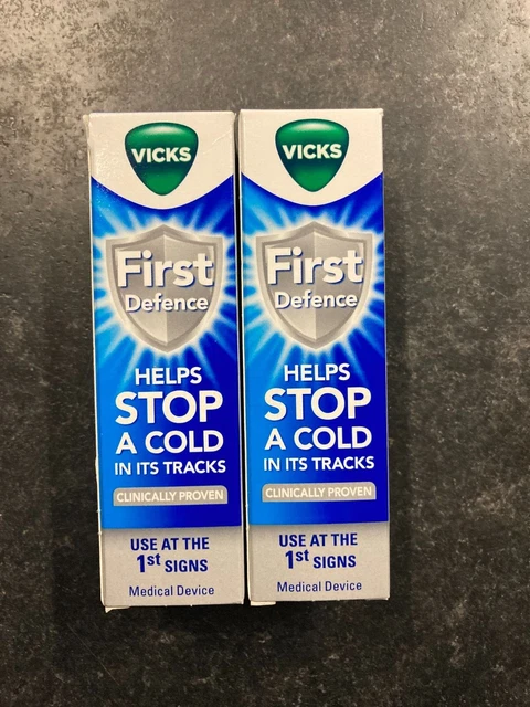 VICKS FIRST DEFENCE Nasal Spray 2 X 15Ml Helps Stop A Cold * Expiry 12/ ...