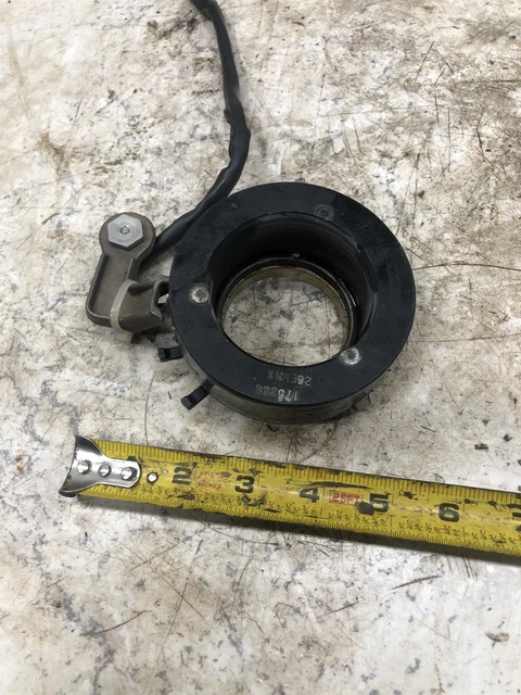 98 EVINRUDE 50 HP SPL 2 Stroke Outboard Boat Engine Motor timer base ...