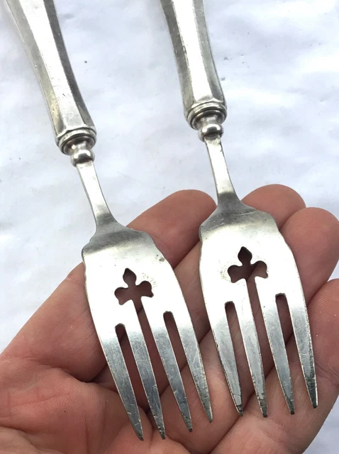 FOURCHETTE ARGENTÉES D’ECCLESIASTIQUES Croix Community Silver ...