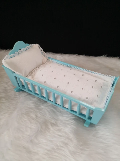 VINTAGE PLASTIC 1980S Blue Famosa Rocking Doll Cradle £8.00 - PicClick UK
