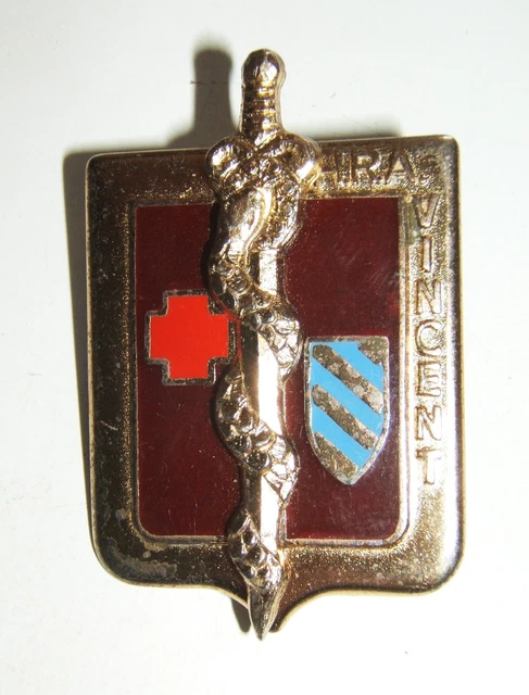 INSIGNE CENTRE HOSPITALIER DES ARMEES HRA VINCENT - Drago EUR 10,00 ...