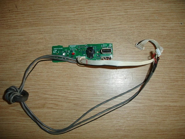 SAMSUNG HT-TX35 HOME Cinema System DVD Power Switch & USB Port Board £2 ...