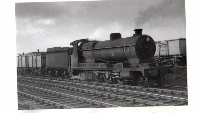RAIL PHOTO LNER GCR 280 O4 ROD 63743 Trafford Park nr shed Manchester ...