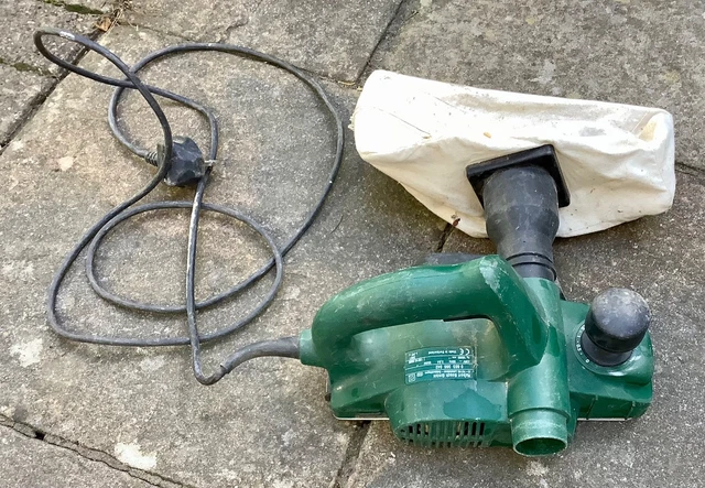 BOSCH PHO 16-82 electric planer, 240v, corded, extractor bag, full ...