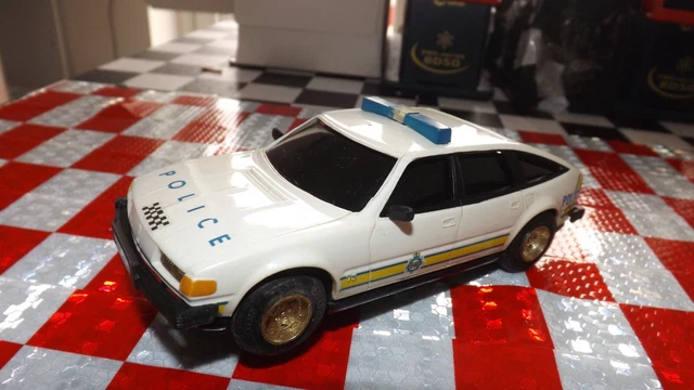SCALEXTRIC ROVER SD1 POLICE CAR- Complete With Siren Roof Light & New ...