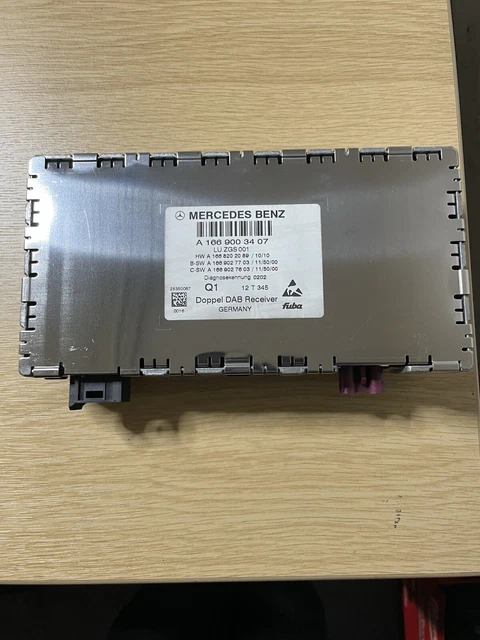 MERCEDES BENZ C-CLASS W204 2013 DAB RECEIVER CONTROL MODULE ECU UNIT ...