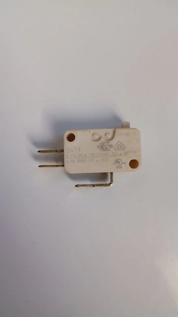 D41X 0,1 (0,05)A 125/250Val 5e4 u 40t125 - 0,5A 30vDc 1e5 u t125 EUR 2 ...