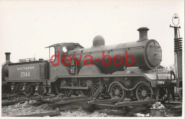 RAILWAY PHOTO SR Class B4 2044 Eastleigh 1935 Southern Loco LBSCR 4-4-0 ...