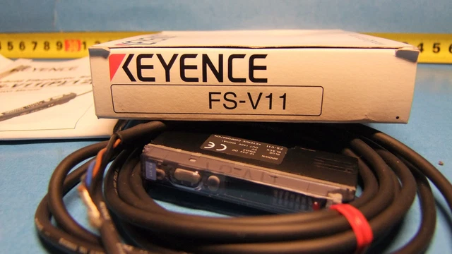 KEYENCE FS-V11 LWL-SENSOR EUR 42,73 - PicClick DE