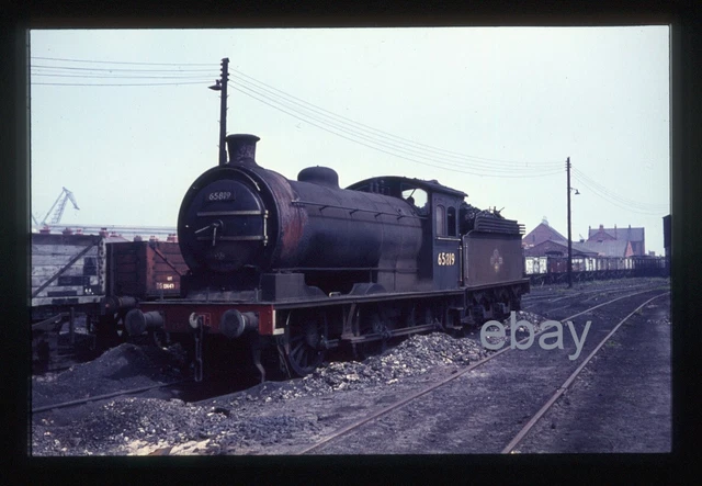 ORIGINAL 35MM SLIDE - ex LNER J27 - 65819 at Blyth (North) c.1964. £3. ...