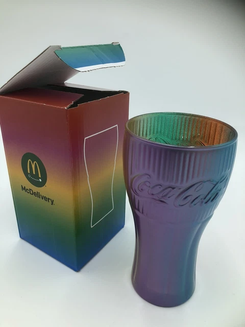 Erstaunlich Regenbogenglas Mc Donalds 2022 Fotos