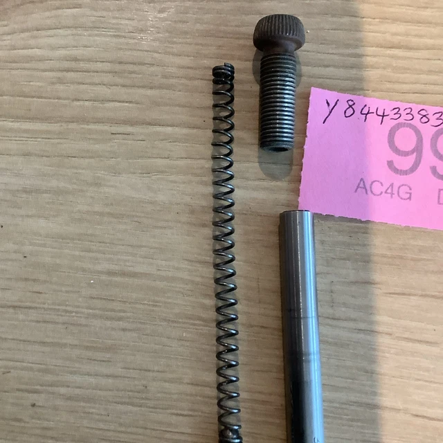 VTG SINGER 99K sewing Machine Parts ~presser Bar & Spring~top Thumb ...