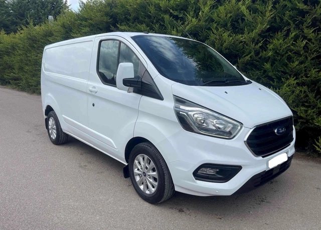 (NO VAT) 2021 Ford Transit Custom Limited SWB 130 2.0 Euro 6 Van £ ...